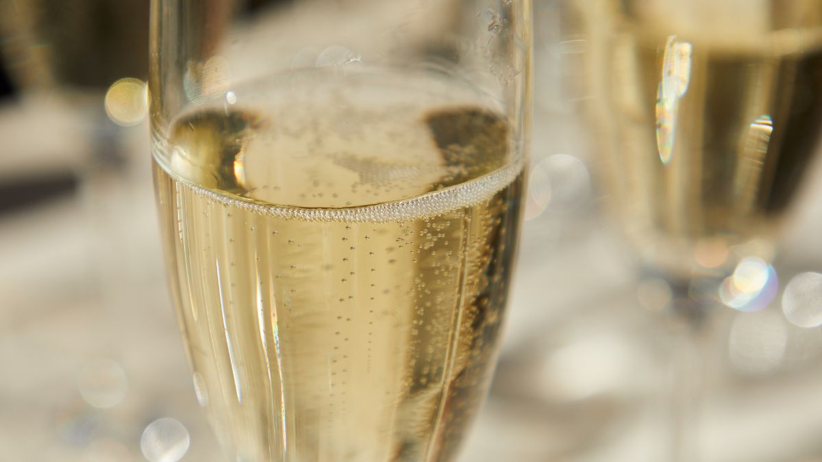 Che cos'è il Perlage dei vini spumanti e come valutarlo